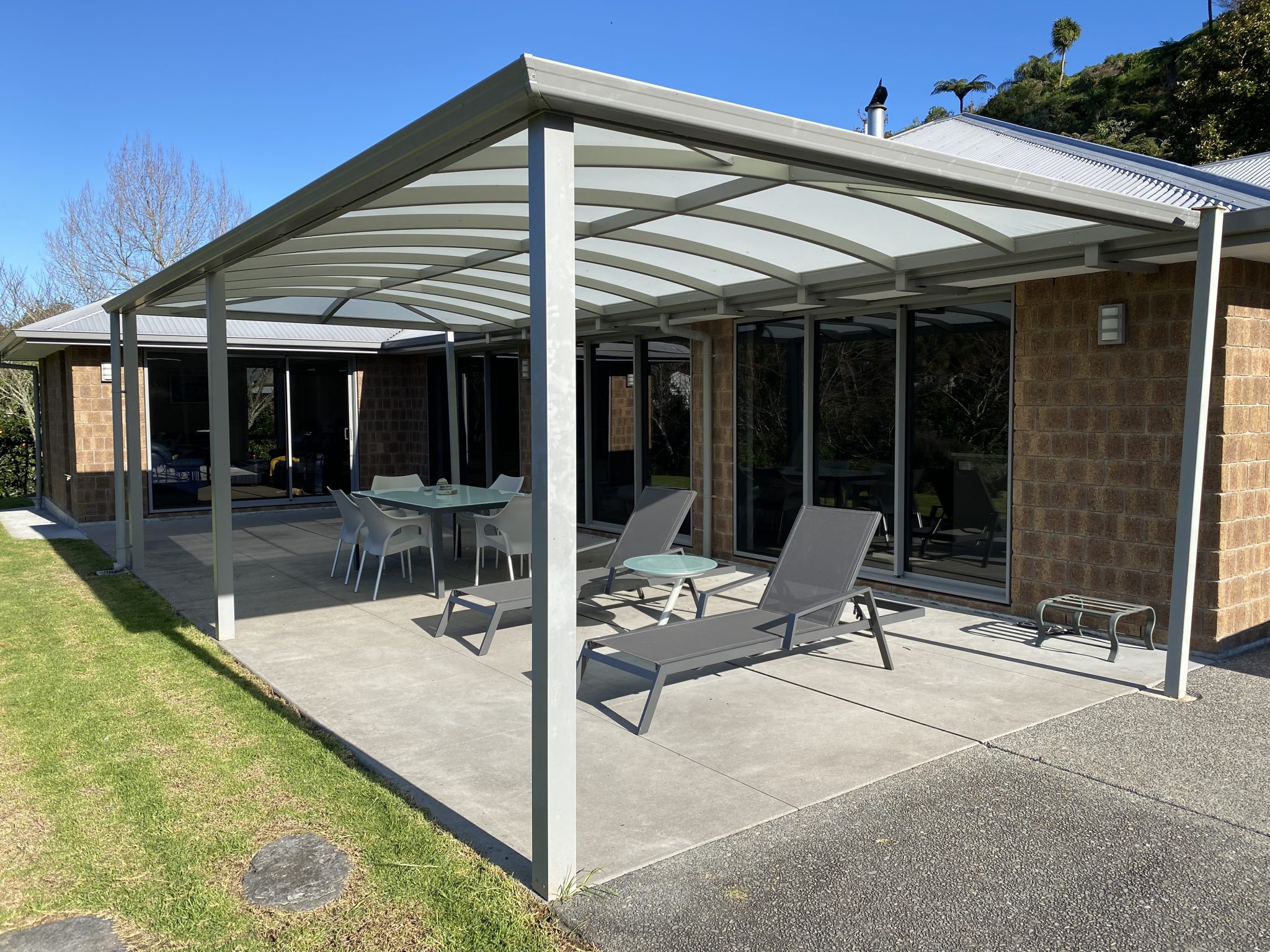 Alu-Lite Curved - Awnings & Covers - Overhead Protection